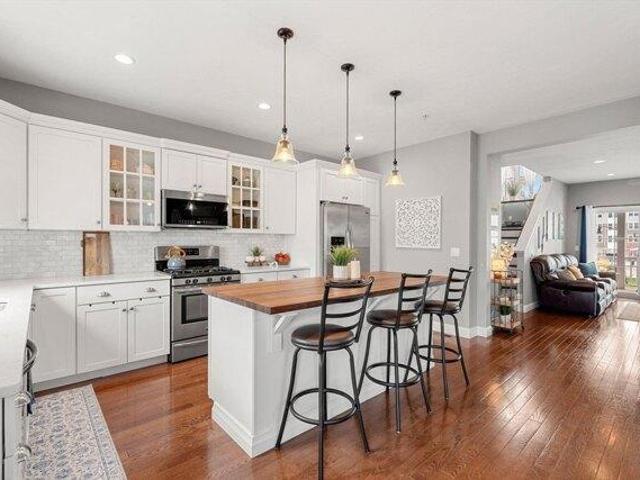 house with 3 bedroom, Weymouth MA DLS101798497