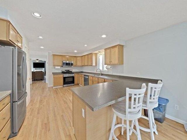 house with 3 bedroom, Weymouth MA DLS102476440