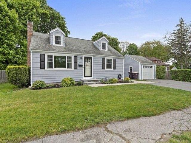 house with 3 bedroom, Weymouth MA DLS103128208