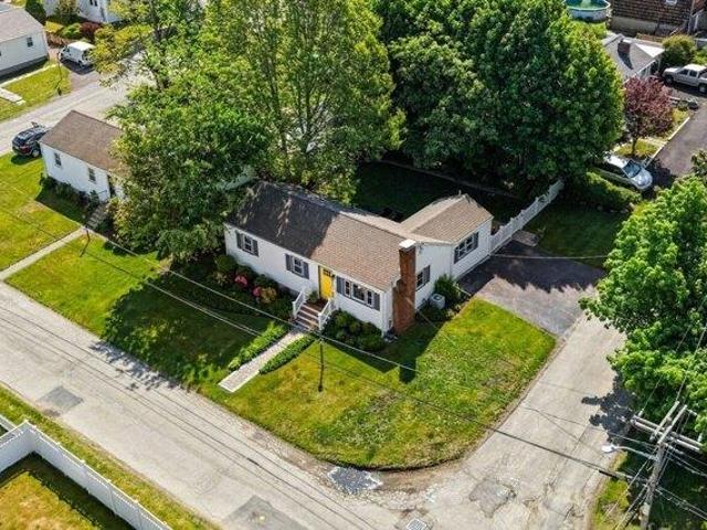 house with 3 bedroom, Weymouth MA ES103099123