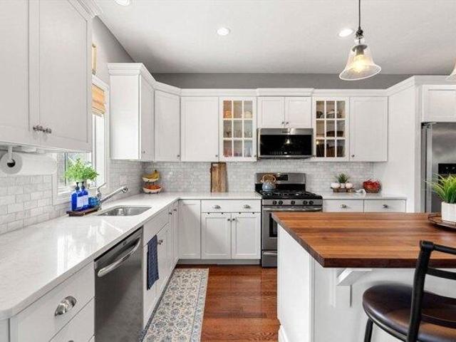 house with 3 bedroom, Weymouth MA ES103036955