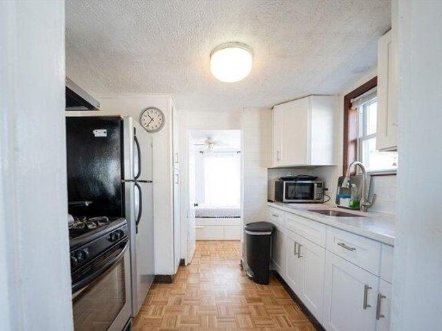 house with 3 bedroom, Weymouth MA ES103248469