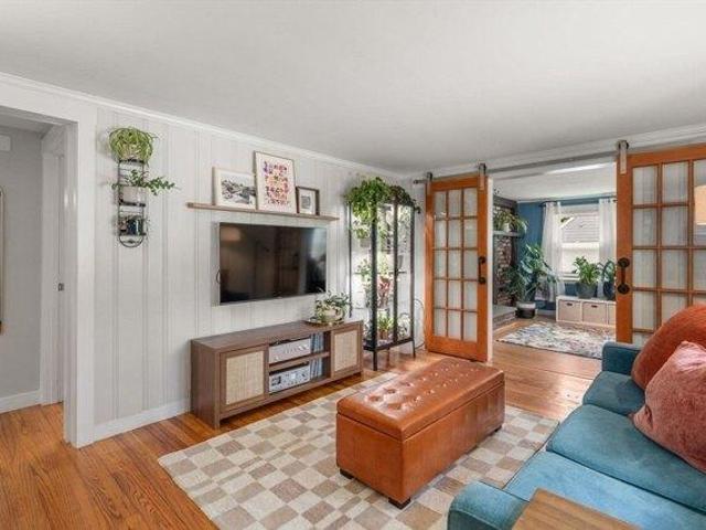 house with 3 bedroom, Weymouth MA ES104410338