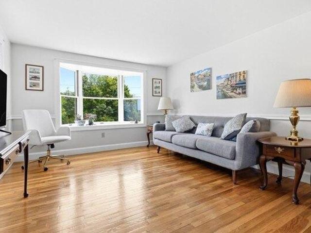 house with 3 bedroom, Weymouth MA ES105059682