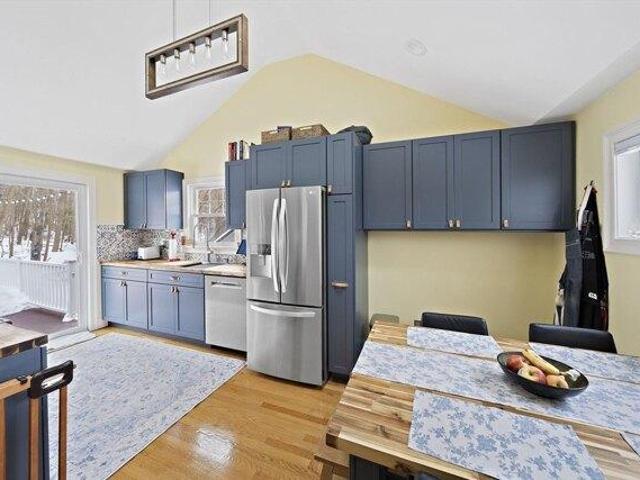 house with 3 bedroom, Weymouth MA ES105080335