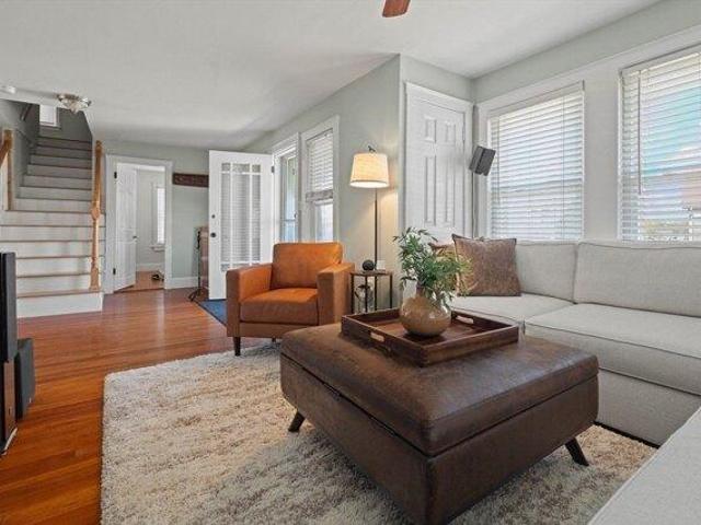 house with 3 bedroom, Weymouth MA ES105095668
