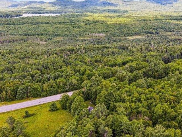 house with 3 bedroom, Whitefield NH ES105109255