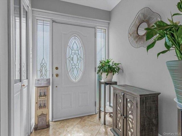 house with 3 bedroom, Whitestone NY DLS101781239