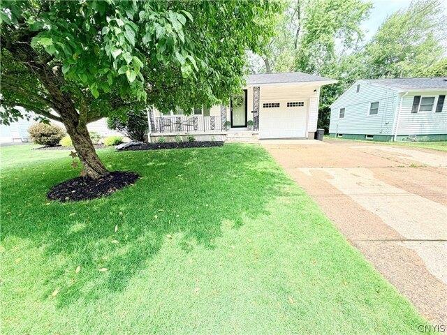 house with 3 bedroom, Whitesboro NY ES104906526