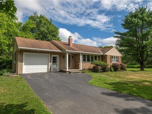 house with 3 bedroom, Whitesboro NY ES104906917