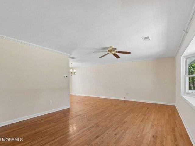 house with 3 bedroom, Whiting NJ ES104920831