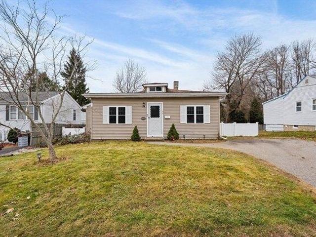 house with 3 bedroom, Whitman MA DS102217021