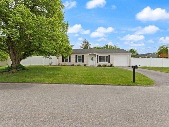 house with 3 bedroom, Whitman MA ES103438333