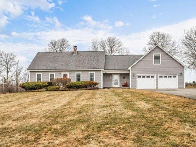 house with 3 bedroom, Winterport ME DLS102775853
