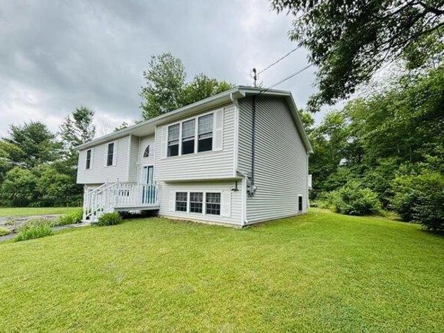 house with 3 bedroom, Winterport ME DS103889368