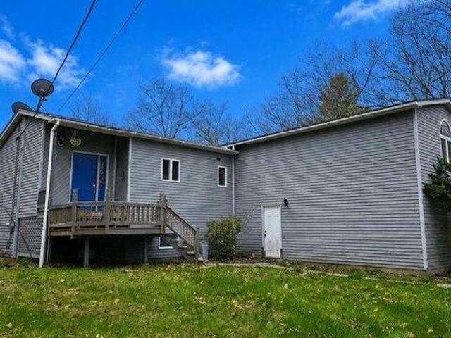 house with 3 bedroom, Winterport ME ES104075892