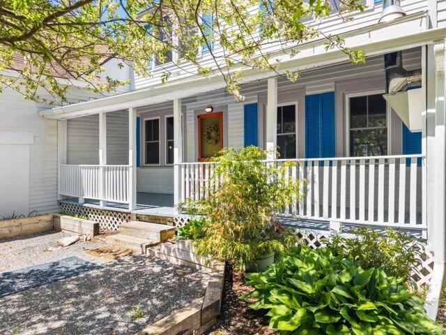 house with 3 bedroom, Winterport ME ES104352384