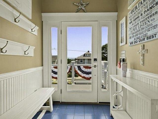 house with 3 bedroom, Winthrop MA DS104330841
