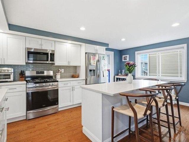 house with 3 bedroom, Winthrop MA ES103098833