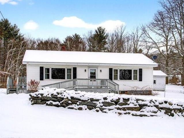 house with 3 bedroom, Winthrop ME DLS101660068