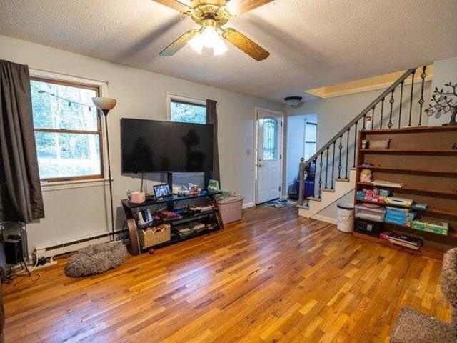 house with 3 bedroom, Winthrop ME ES103666768