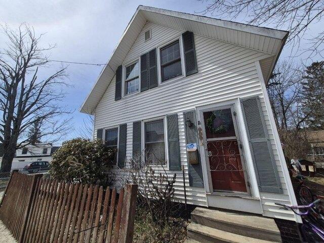 house with 3 bedroom, Winthrop ME ES104008788