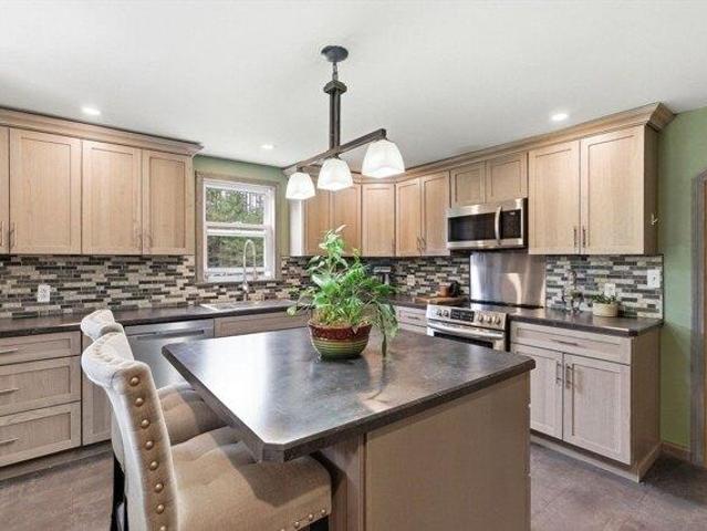 house with 3 bedroom, Winchendon MA DS104351518