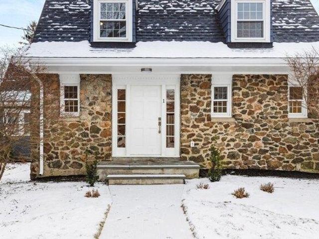 house with 3 bedroom, Winchester MA DS102121801