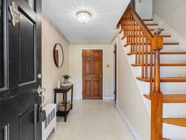 house with 3 bedroom, Winchester MA ES104848730
