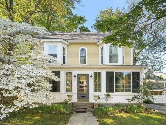 house with 3 bedroom, Winchester MA ES104850847