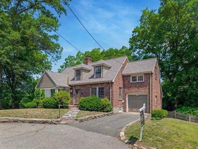 house with 3 bedroom, Winchester MA ES105060695