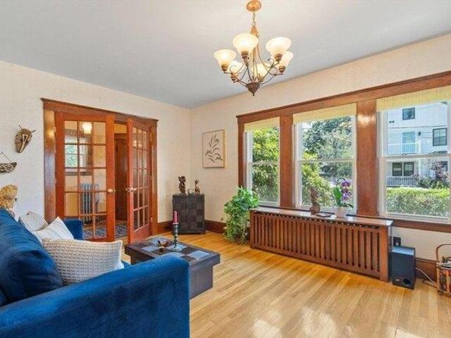 house with 3 bedroom, Winchester MA ES105082980
