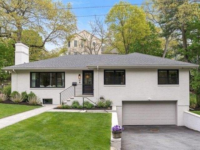 house with 3 bedroom, Winchester MA ES102859899