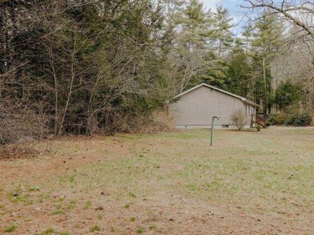 house with 3 bedroom, Winchester NH ES103248117
