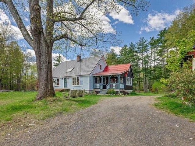 house with 3 bedroom, Winchester NH ES103889418