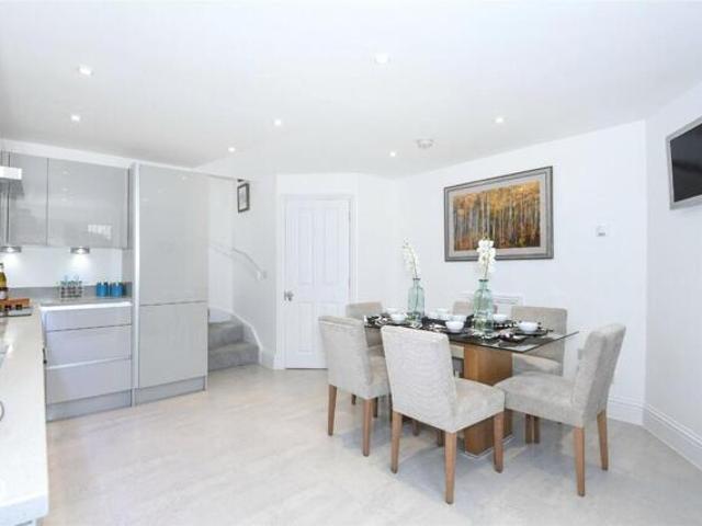 House 3 Bedroom For Rent Winchester Hampshire 3500 ELS87978969