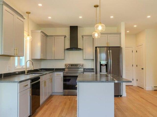 house with 3 bedroom, Windham ME ES103965998
