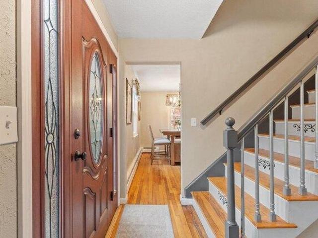 house with 3 bedroom, Windham NH DLS102215334