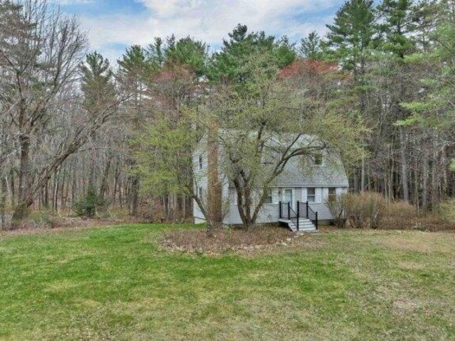 house with 3 bedroom, Windham NH DS103187241