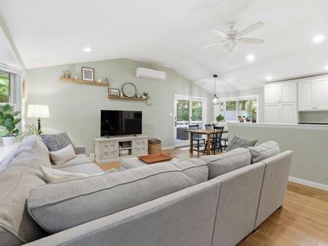 house with 3 bedroom, Windham NH ES105141647