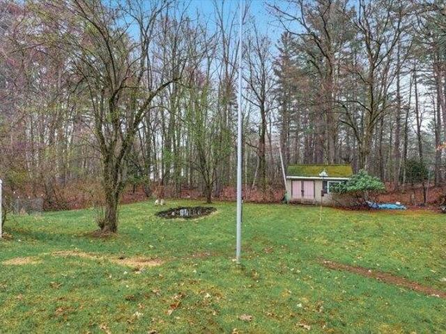 house with 3 bedroom, Windham NH ES103072732