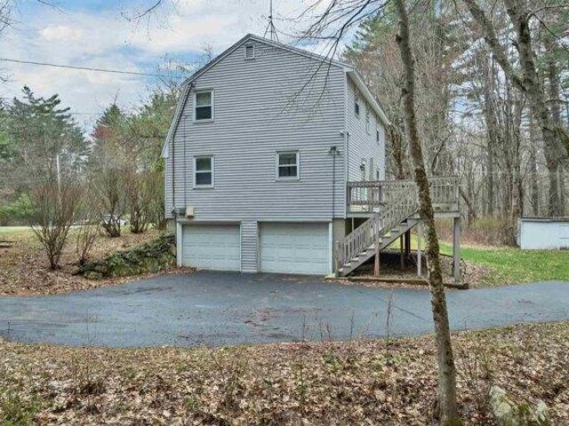 house with 3 bedroom, Windham NH ES103187241