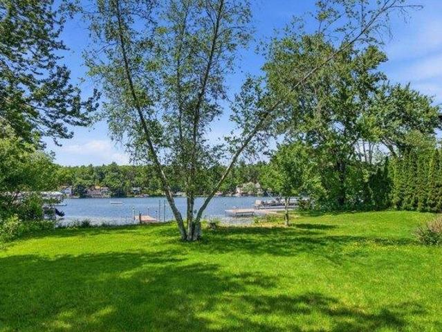 house with 3 bedroom, Windham NH ES103444724