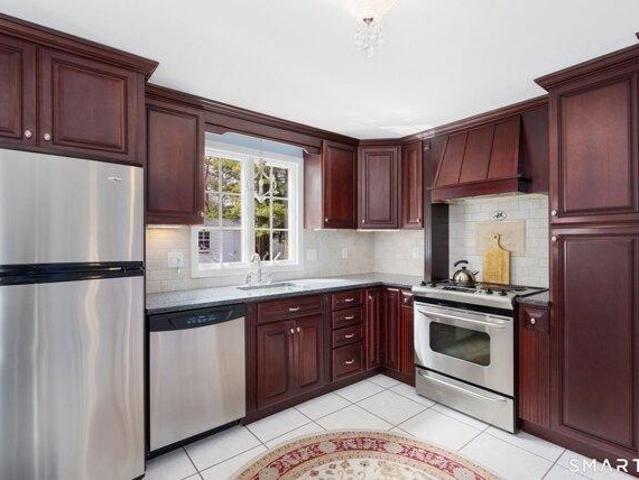 house with 3 bedroom, Windham CT DLS102212043