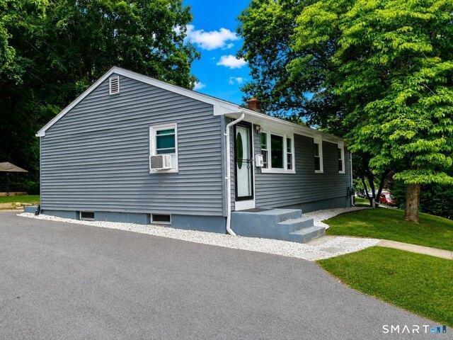 house with 3 bedroom, Windham CT DS104375611