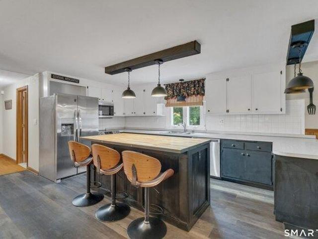 house with 3 bedroom, Windham CT ES105193357