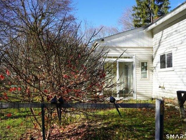 house with 3 bedroom, Windham CT ES103160775