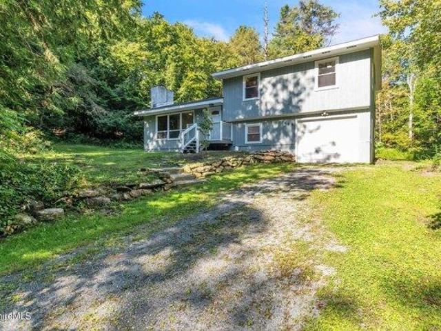 house with 3 bedroom, Windsor MA DLS102214735