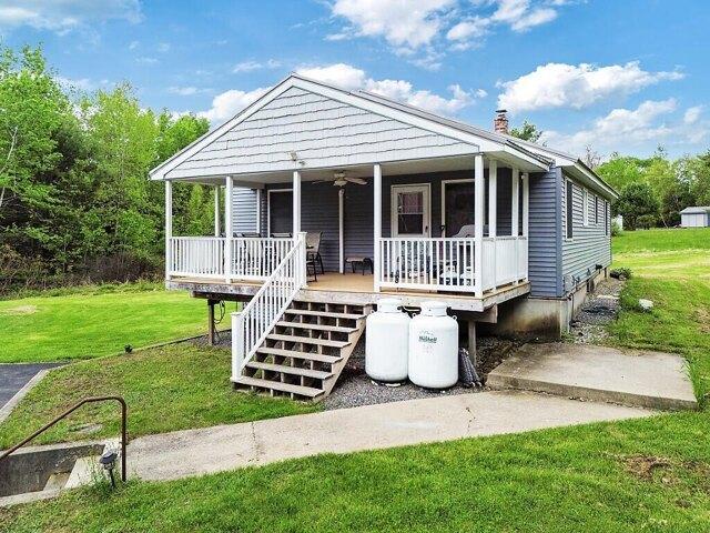 house with 3 bedroom, Windsor ME DS102635659