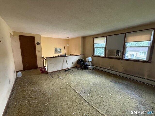 house with 3 bedroom, Windsor CT ES105125431